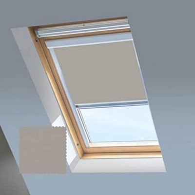 Classic Roof Blinds for VELUX Roof Windows, Blackout Blind Nightfall UK08