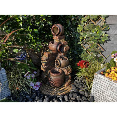 Compact Moroccan Pots Solar Powered Water Feature With Cover