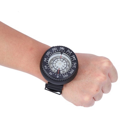 Compact Waterproof Plastic Compass Tool for Outdoor Adventures