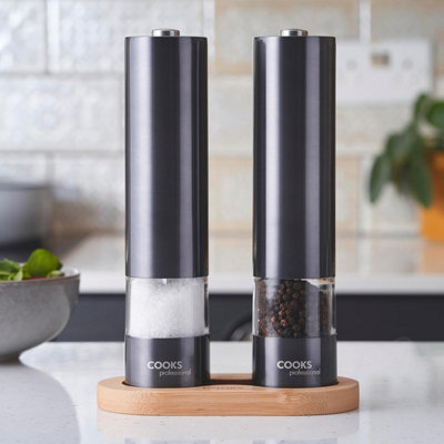 Cooks Professional Electric Salt and Pepper Mill Set with Bamboo Stand ...