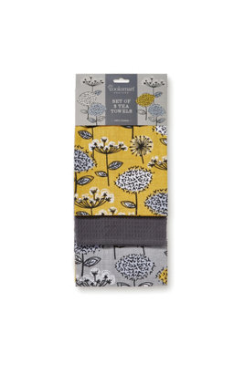 Cooksmart 3 Pack Tea Towels Retro Meadow | DIY at B&Q
