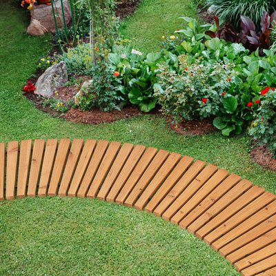 Costway Roll-Out Garden Pathway 216 x 53 cm Wooden Patio Curved Walkway ...