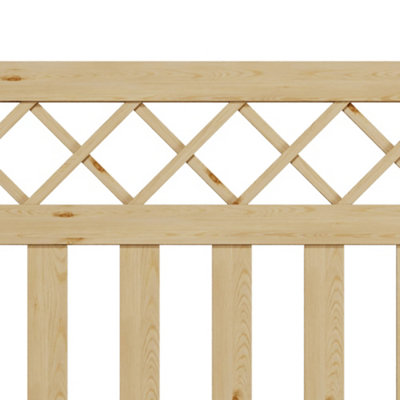 Cross Top Wooden Garden Gate Elegant & Sturdy Entrance for Fences ...