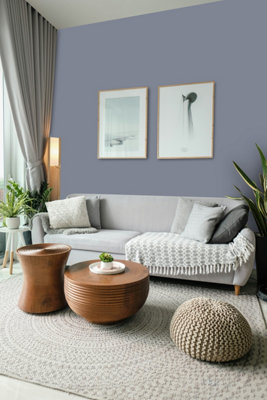 Crown Trade Vinyl Matt Walls & Ceilings Emulsion Paint Millpond (Q3231B) 5L