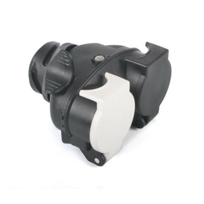 Crusader 13M Towing Plug to 7N 7S Adaptor