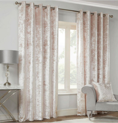 Crushed Velvet Ring Top Curtains 117cm x 137cm Blush | DIY at B&Q