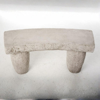 Curved Stone Garden Bench Seat Fine Detailed 45 cm Tall 130 kg
