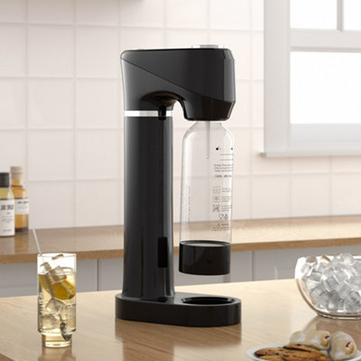 Cylinder Soda Maker Sparkling Water Machine with 1L Carbonating in Black