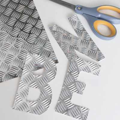 d-c-fix Premium Metallics Chequer Plate Silver Self Adhesive Vinyl Wrap ...