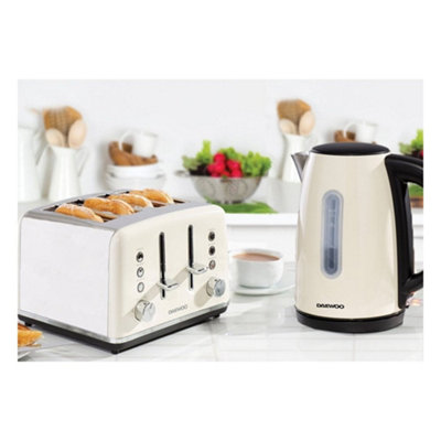 Daewoo Cream Kensington Retro Matching Stainless Steel 4 Slice Toaster ...