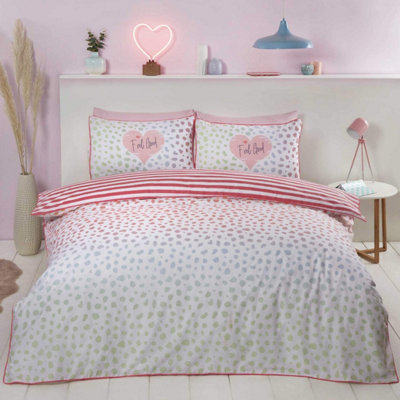 Dalmatian Spotty Piped Edge Duvet Cover Bedding Set | DIY at B&Q