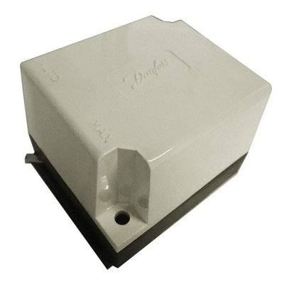 Danfoss HPA2 2 Port Actuator Zone Valve Head | DIY at B&Q