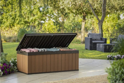 Darwin Outdoor Storage Trunk 380L