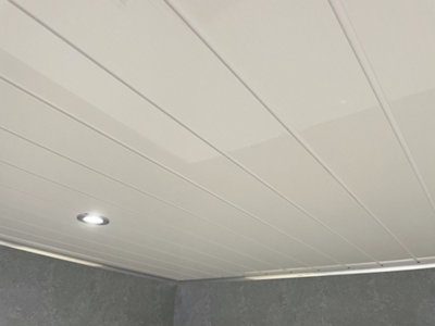 DBS Bathrooms Gloss White Twin Embedded 8mm PVC Bathroom Ceiling Panels ...