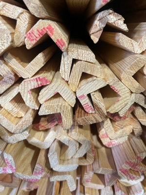 decorative Corner bead 2.4m 20x20mm (pack of 10)