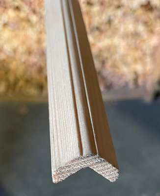 decorative Corner bead 2.4m 20x20mm (pack of 10) | DIY at B&Q