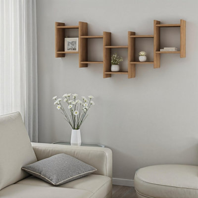 Decortie Bat Modern Floating Shelf Oak 64cm Tall | DIY at B&Q