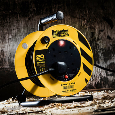Defender Light Cable Reel 20 Metre - 4 Sockets 230v / 13A