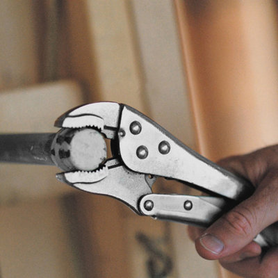 DEKTON DT20325 Straight Jaw Locking Plier 7 Inch