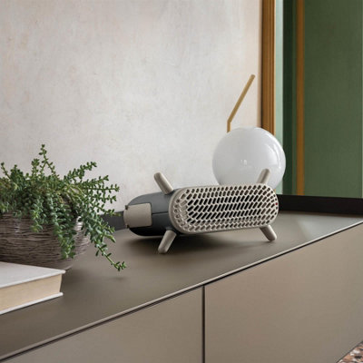 Delonghi HFS70B24, Capsule Fit Fan Heater, 2400 Watt, Grey