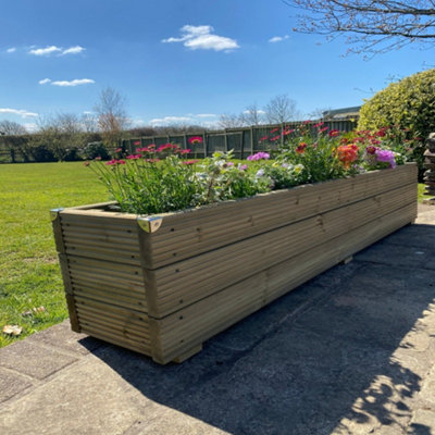 Deluxe Decking Planter 1.5m L x 0.3m W x 3 Boards High | DIY at B&Q