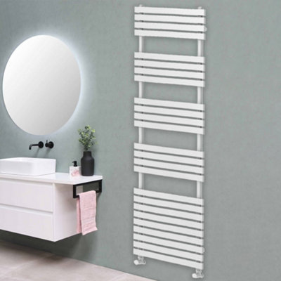 Designer Delta Flat Panel Towel Radiator Heated Ladder Rail - White ...