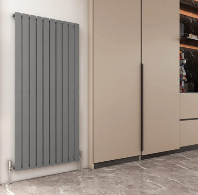 Designer Flat panel Single Radiator 1600x680 Anthracite by MCC | DIY at B&Q