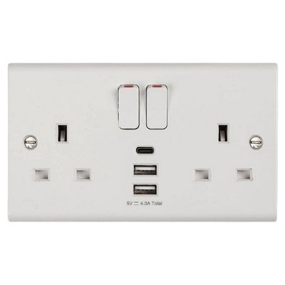 Deta S1288 Slimline Twin 13 Amp Switch Socket c/w 3 x USB Charging Ports