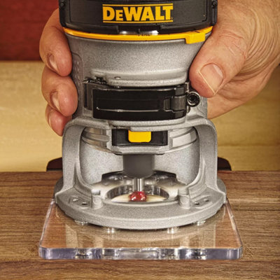 Dewalt D26200 900w Compact Fixed Base Corded Router 110v
