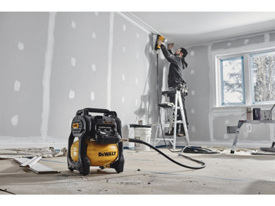 Dewalt flexvolt air compressor tool only store