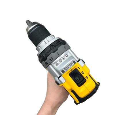 Dewalt DCD1007H2T 18v XR Premium 3SP Brushless Hammer Drill x2 5Ah ...