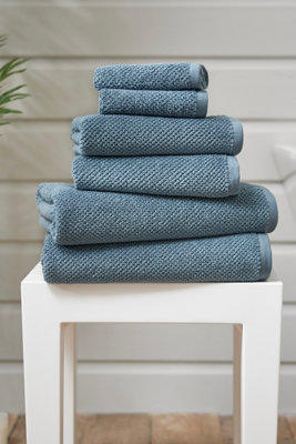 Deyongs Romeo Luxury Textured Quik Dri 100% Cotton Towel | DIY at B&Q
