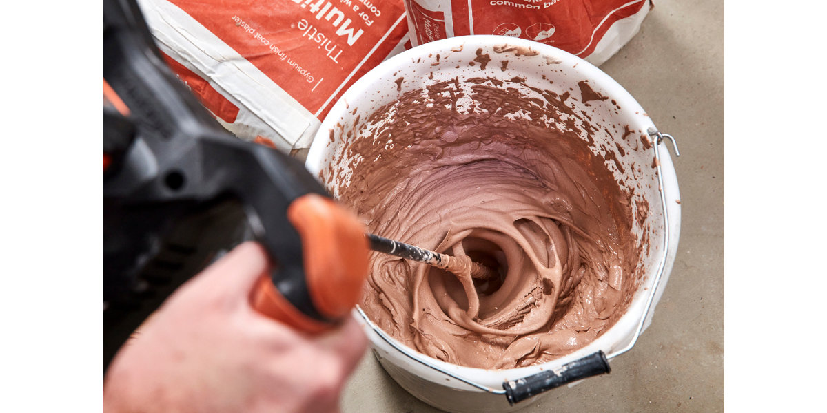 How to mix plaster at B&Q
