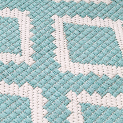 Diamond Pattern Garden Patio Rug - Weatherproof, Mould & Mildew ...