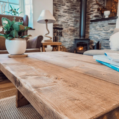 DIAN RUSTIC SOLID WOOD COFFEE TABLE (L120XW44CM) WITH ANGLED LEGS