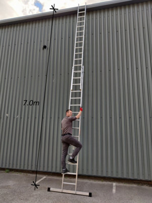 Buy Double Extension Ladder 2 x 15 Rung 7.0m Max Open Height 4.0m ...