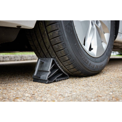 Draper Plastic Wheel Chocks (Pair) 20212