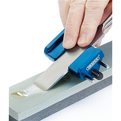 Buy Draper Silicone Carbide Sharpening Stone, 200 x 50 x 25mm 65737 at B&Q