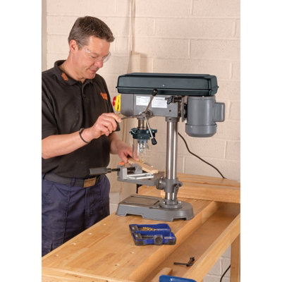 Draper Storm Force Bench Drill 230V 350W 5 Speed 13mm Chuck Depth Stop ...