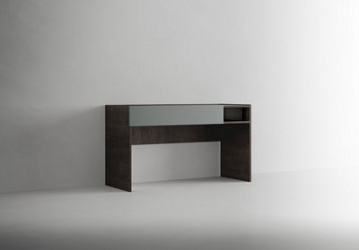 Dressing table with drawer and side niche