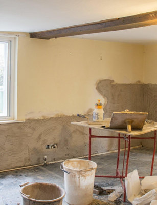 Dryzone Damp-Resistant Plaster (23kg) - Breathable Renovation Plaster ...