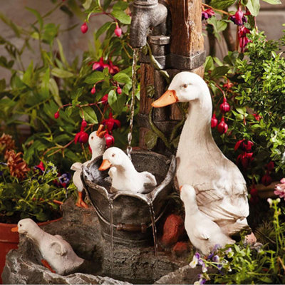 Duck Water Feature Fountain for Outdoor Garden, Lawn, Patio & Decking ...