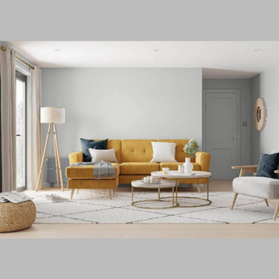 Dulux Trade Diamond Matt Emulsion Chic Shadow 5Ltr