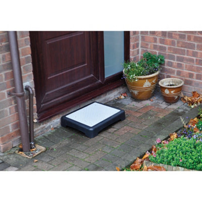Durable Waterproof Plastic Half Step for Easy Access - 90mm Height ...