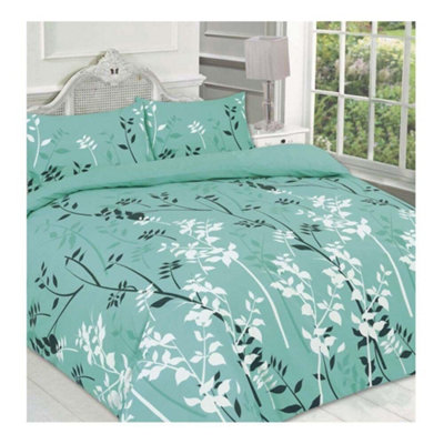 Duvet Cover or eiderdown Set Floral Kaylee Quilt Cover | DIY at B&Q