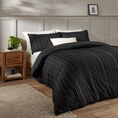 Duvet Day Harrison Stripe Tufted Soft Touch Duvet Cover Set, Double, Black