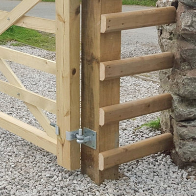 EAI - Field Gate Hinge Set Double Strap Adjustable Hook On Plate - (18 ...