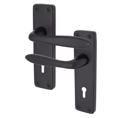 EAI - Victorian Lever Lock Handle for Internal Doors Sassari Pattern ...
