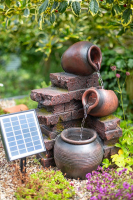 Easy Fountain Pot Wall Pours Solar Powered Garden Feature - L 25 cm x W ...