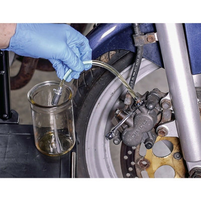Efficient Weighted Motorcycle Hydraulic Brake Bleeder with Non-Return ...